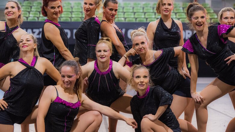 Team-Germany Jacken für unsere Jazzys zur Jazz Dance WM in Belgien ...