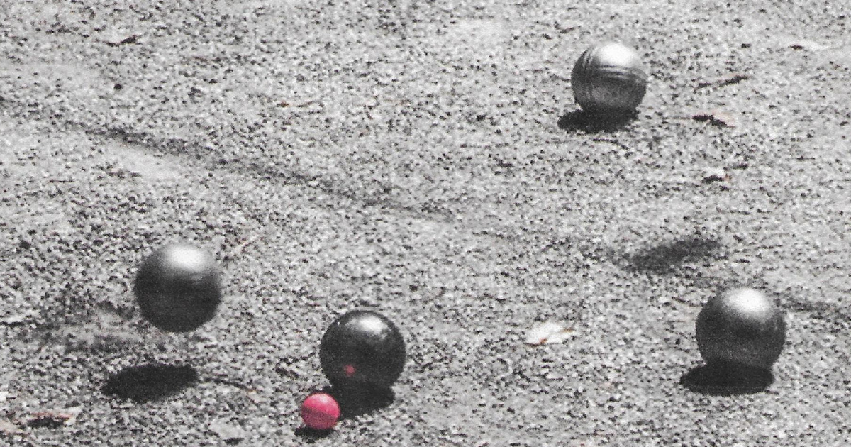 Neuer Boule-Platz - lasst uns mal Boule spielen - Viele schaffen mehr