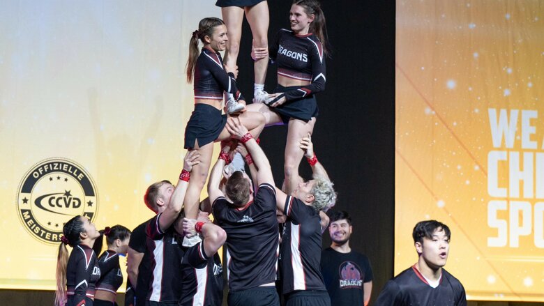 Cheerleading Equipment - Viele schaffen mehr