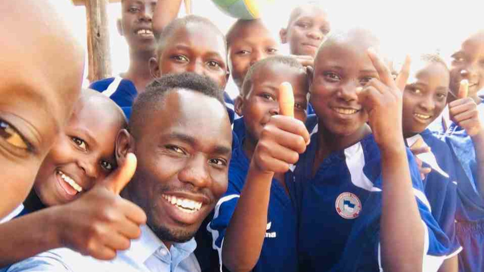 Suubi schenkt Perspektive - Schulgebäude für Suubi in Uganda - Viele ...