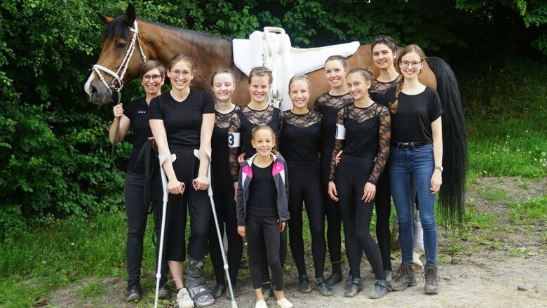 Voltigierpferde für den Voltigier- und Pferdesportverein Cevalo - Viele ...