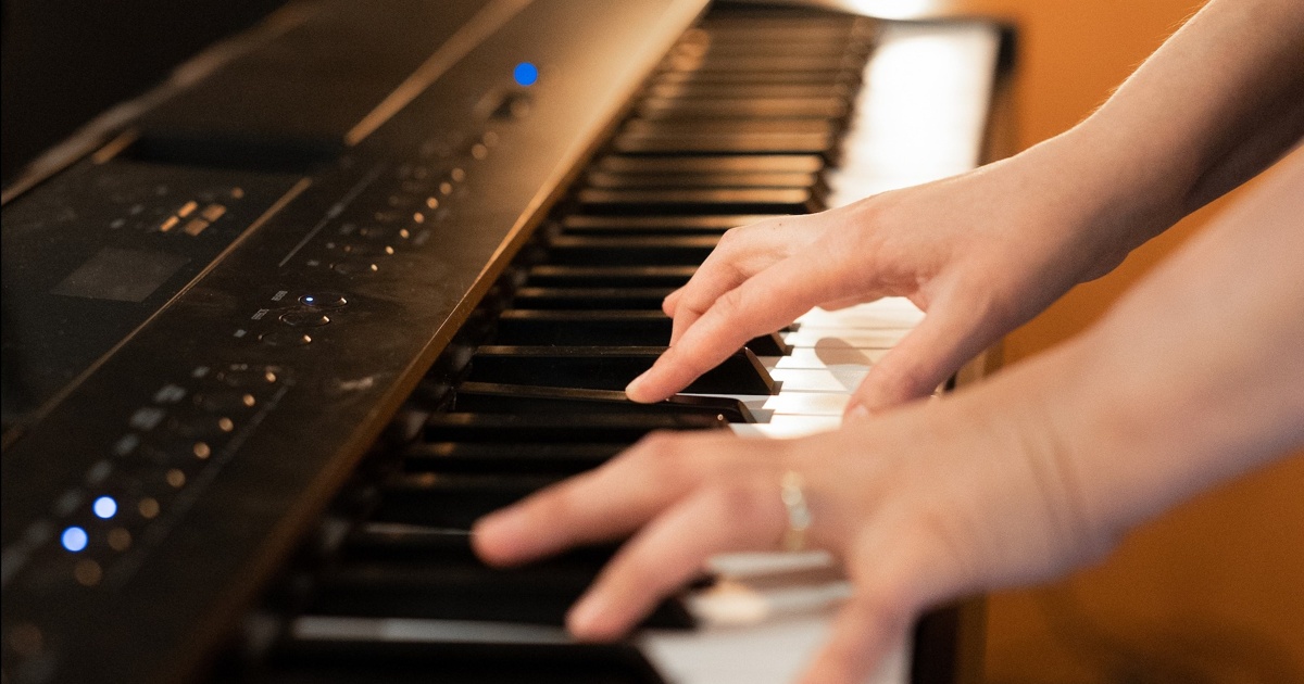 Keyboard für das Lighthouse Haiger e.V. - Viele schaffen mehr