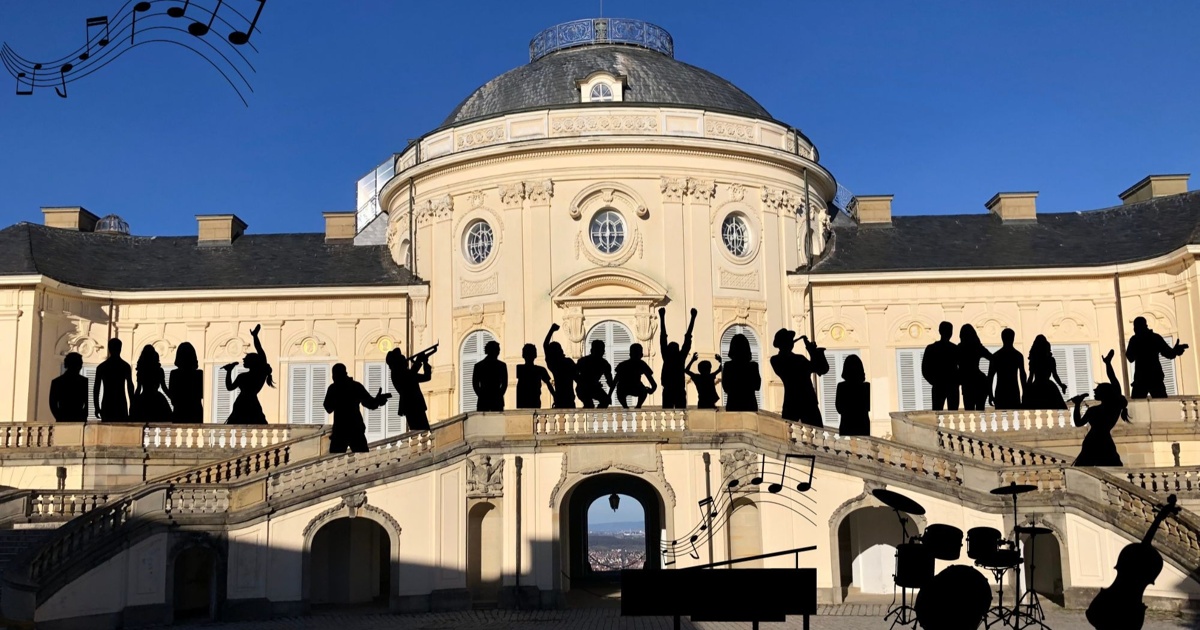 Open-Air-Konzert von Gospel im Osten vor Schloss Solitude - Viele ...