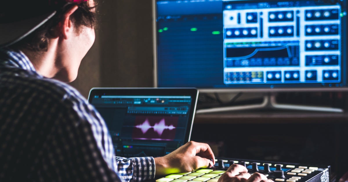 StudioLab - Ausstattung für ein Ton- und Videostudio für Schüler:innen ...